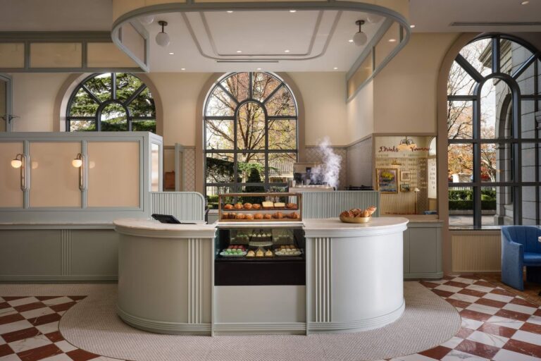 The grand America Hotel Laurel Brasserie & bar - RLB2